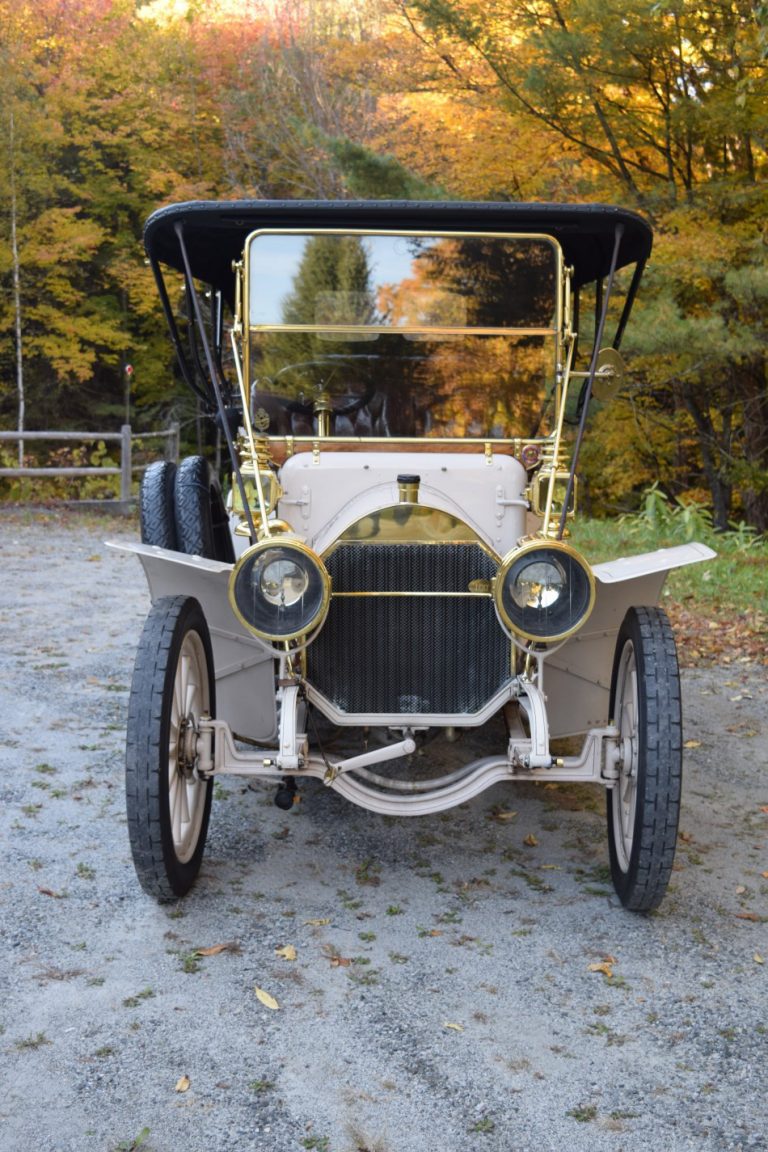 Fred and BJ Gonet's 1908 Type "E" Locomobile - Vermont Auto Enthusiasts